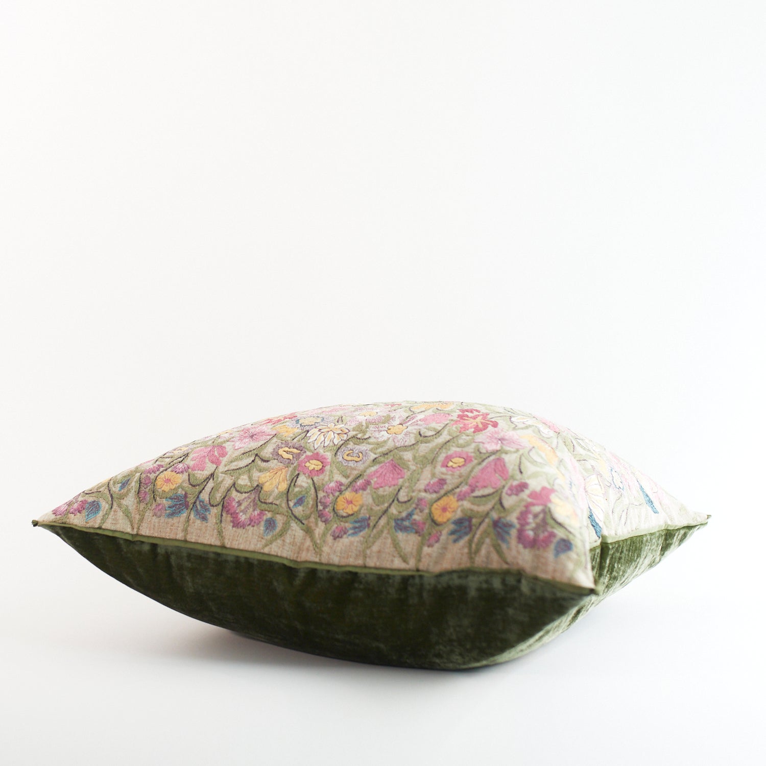 Stella Tribeca | Cushion | Light Green Cushions