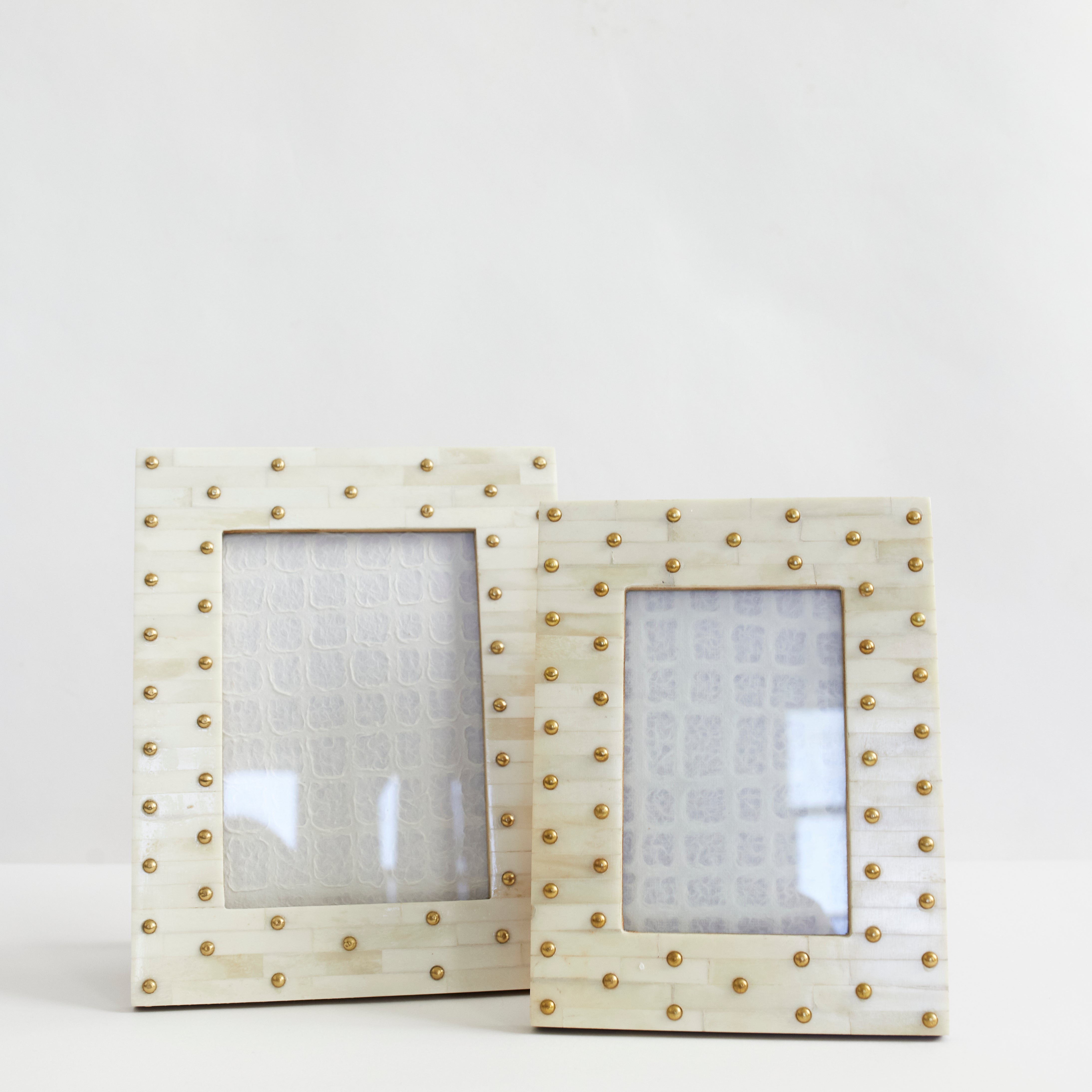 Stella Tribeca | Accessories | Brass Stud Bone Frame