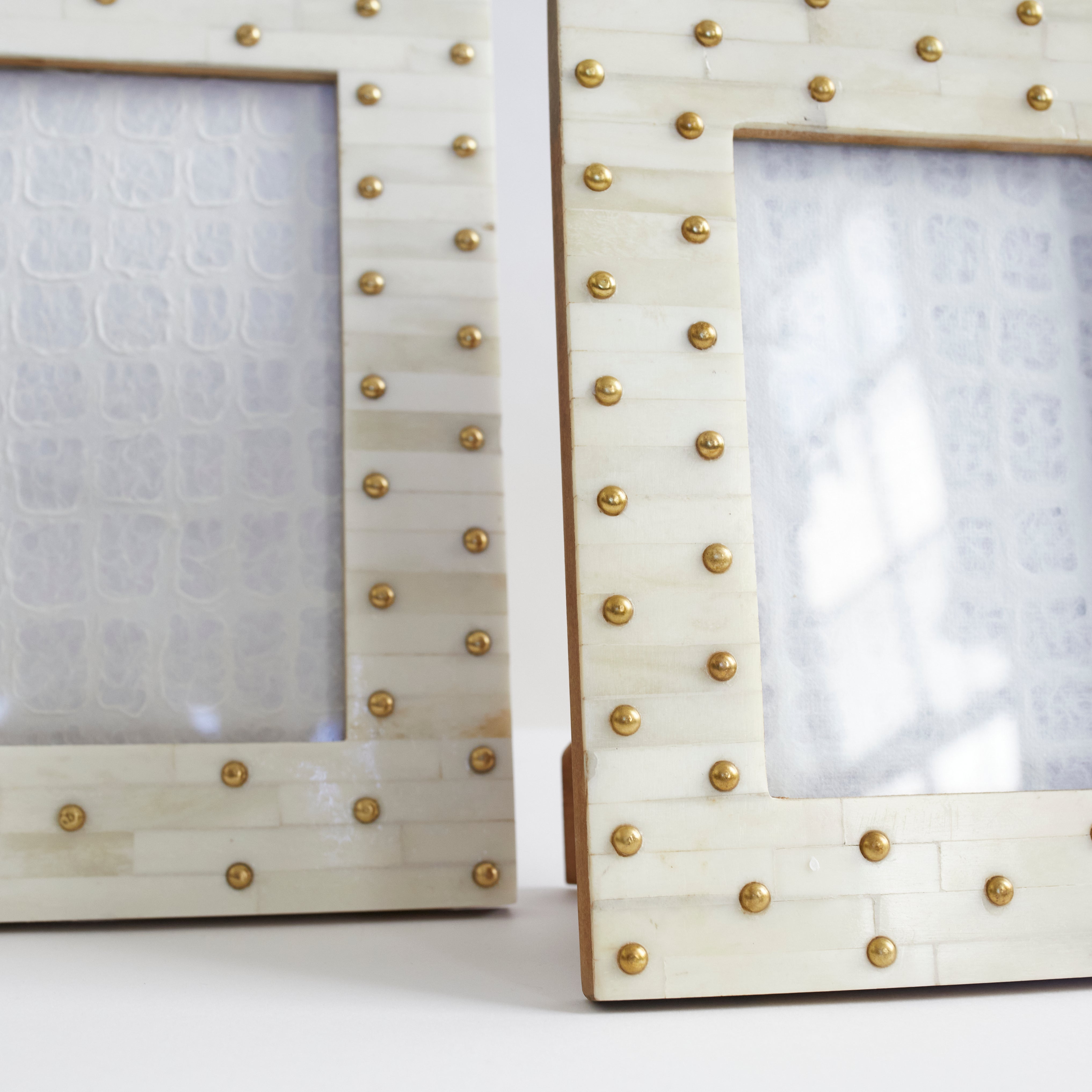Stella Tribeca | Accessories | Brass Stud Bone Frame